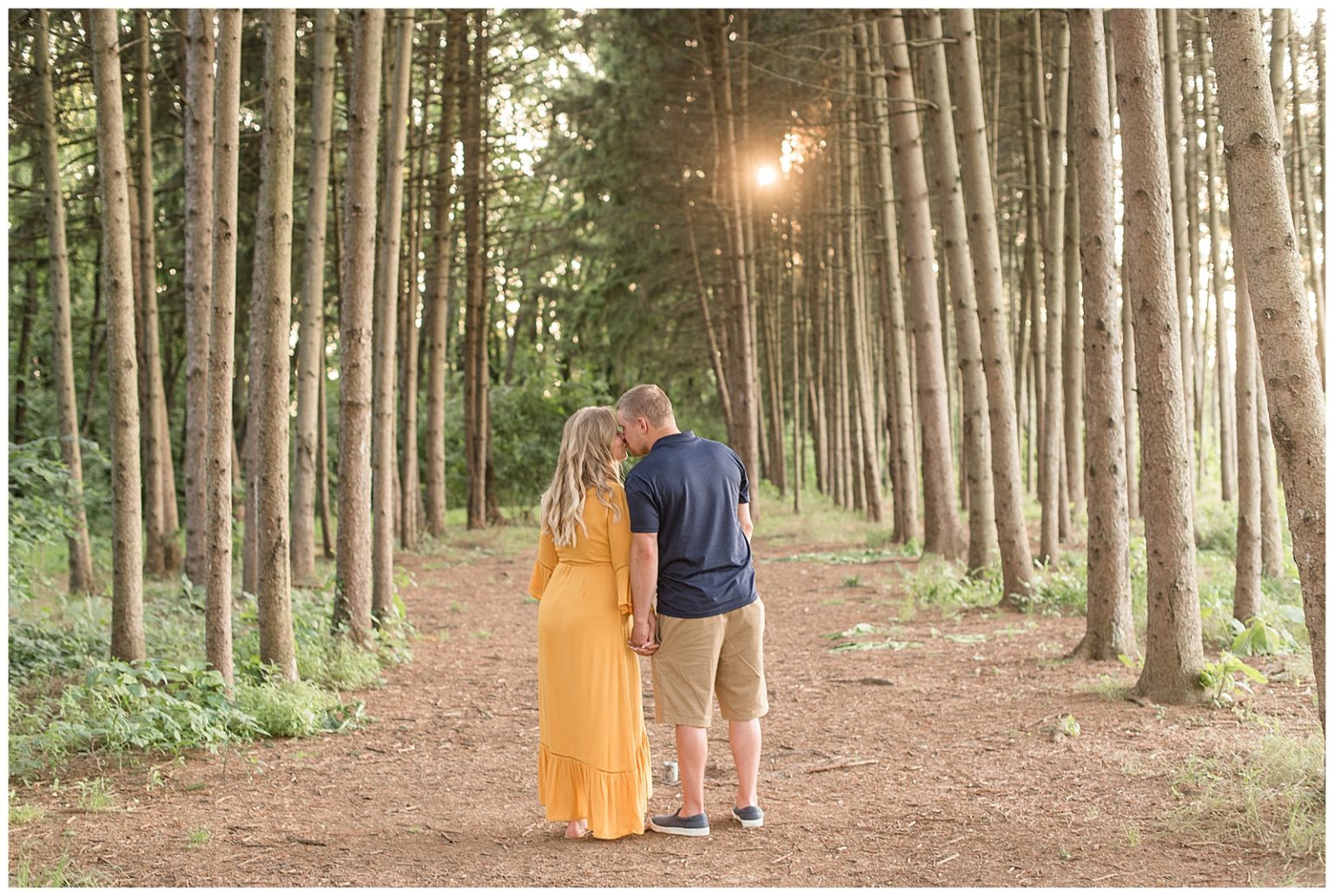 Family Engagement Session at Overlook Park - heathermariephoto.com
