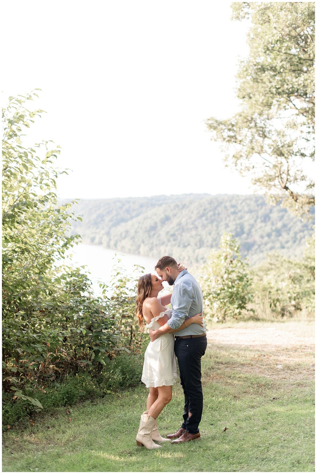 Vibrant Pinnacle Point Engagement Session