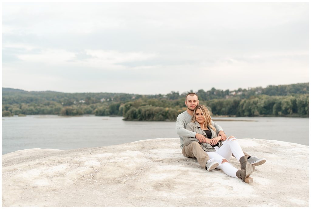 White Cliffs of Conoy Fall Engagement Session