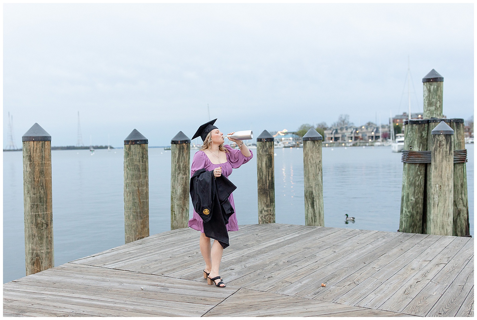Downtown Annapolis Grad Session - heathermariephoto.com