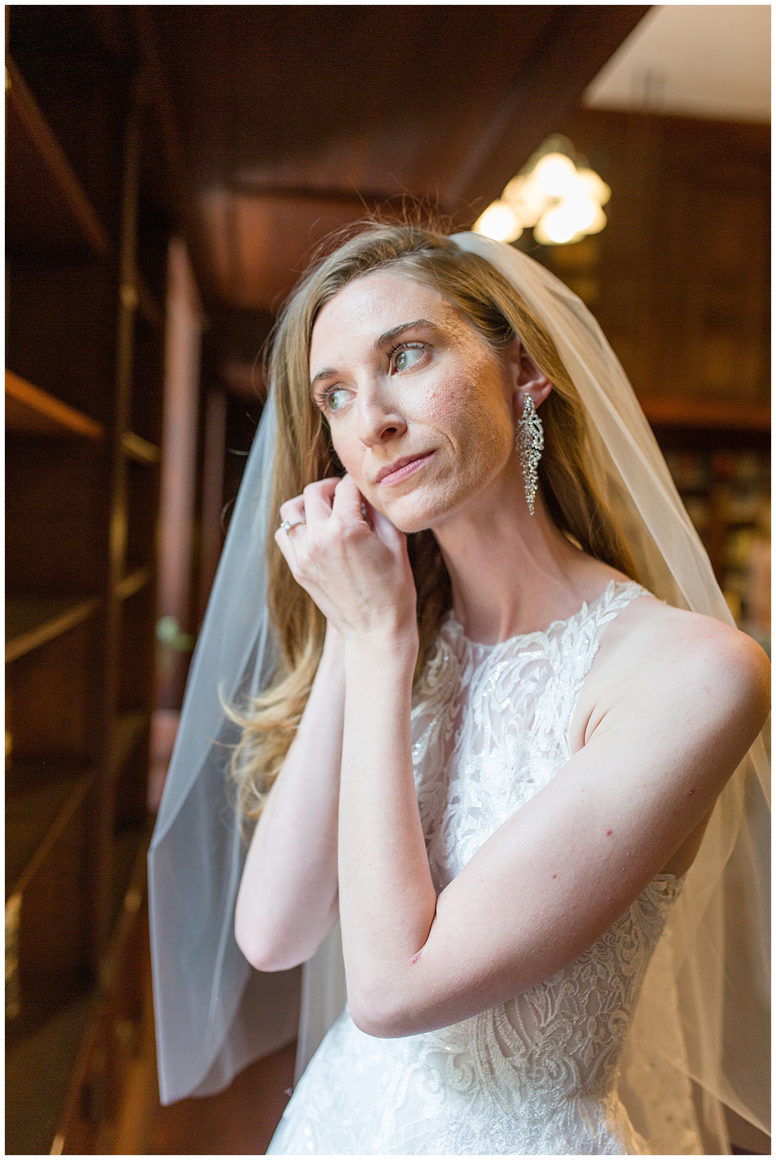 Shrine of Saint Anthony Spring Wedding - heathermariephoto.com
