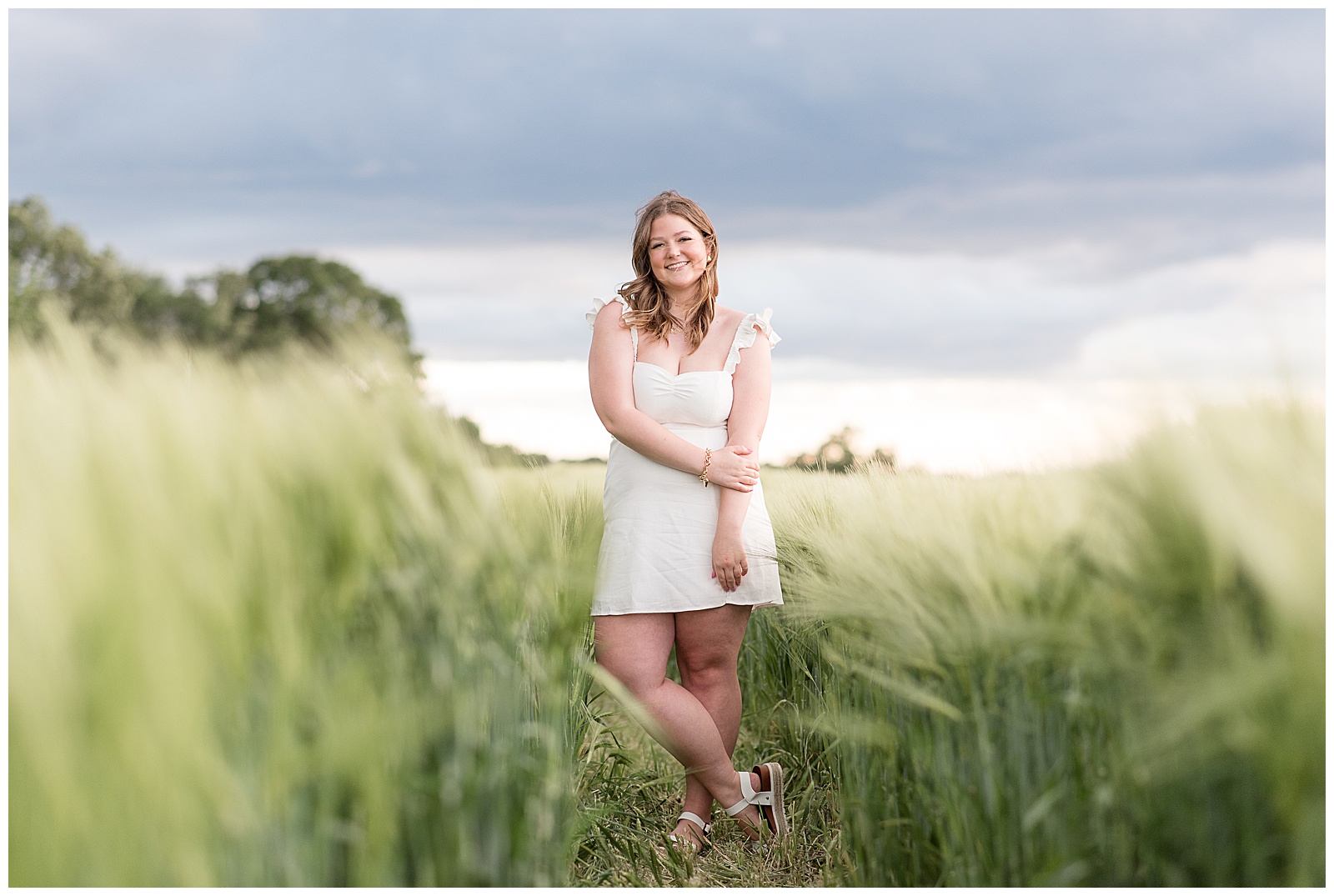 Wildflower Field Senior Session | Brynn Bennethum - heathermariephoto.com